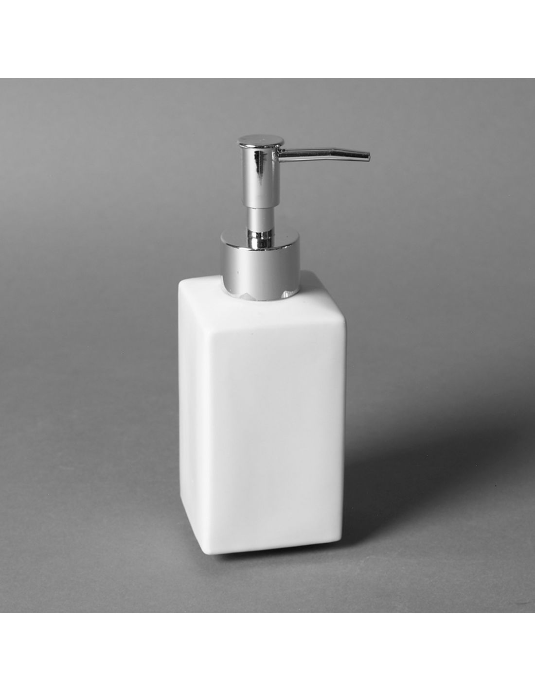 Pousse mousse carré en porcelaine blanche avec pompe à savon couleur chrome